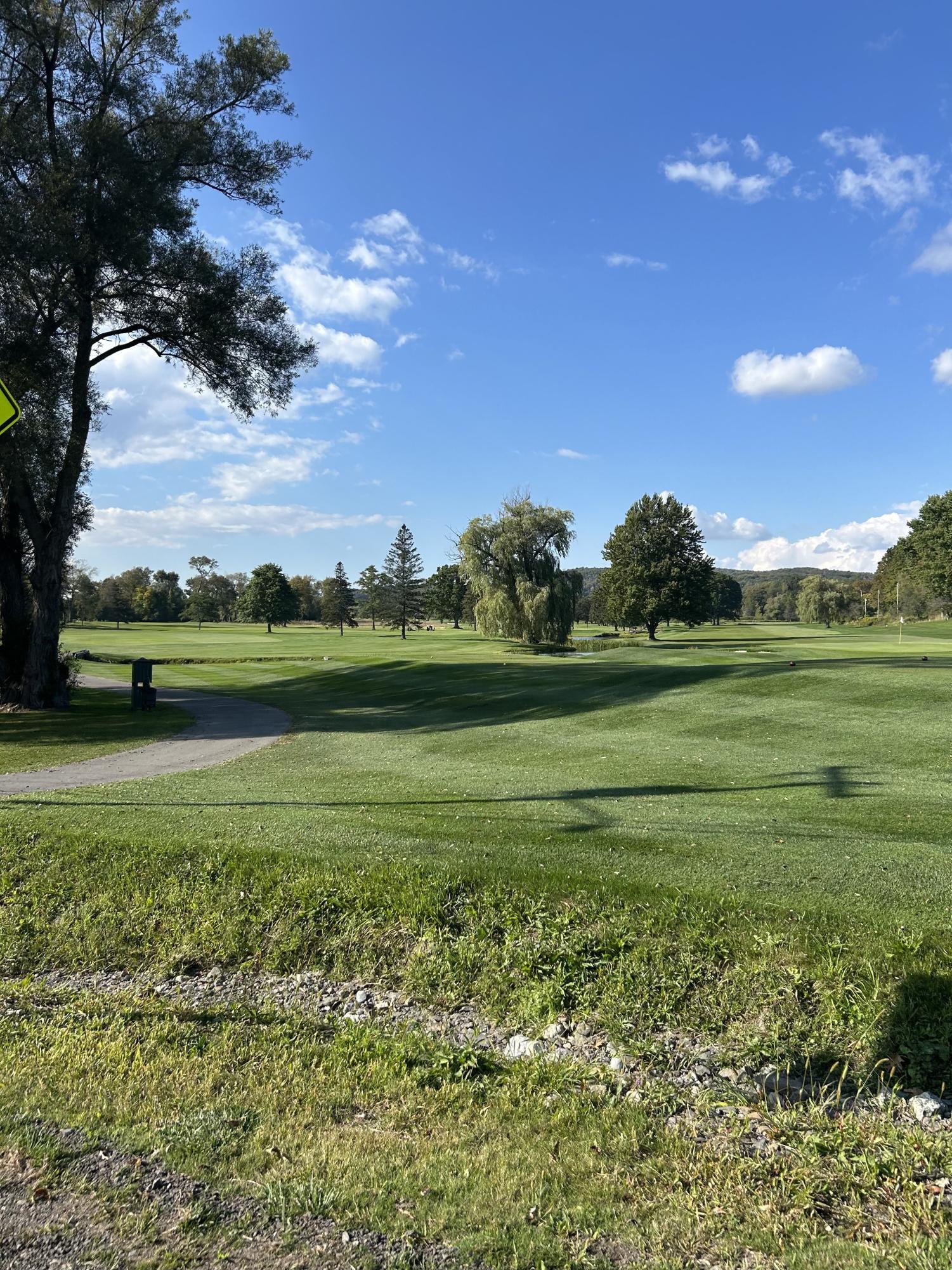 Teed Up in Hamilton: The History of Seven Oaks – The Colgate Maroon-News
